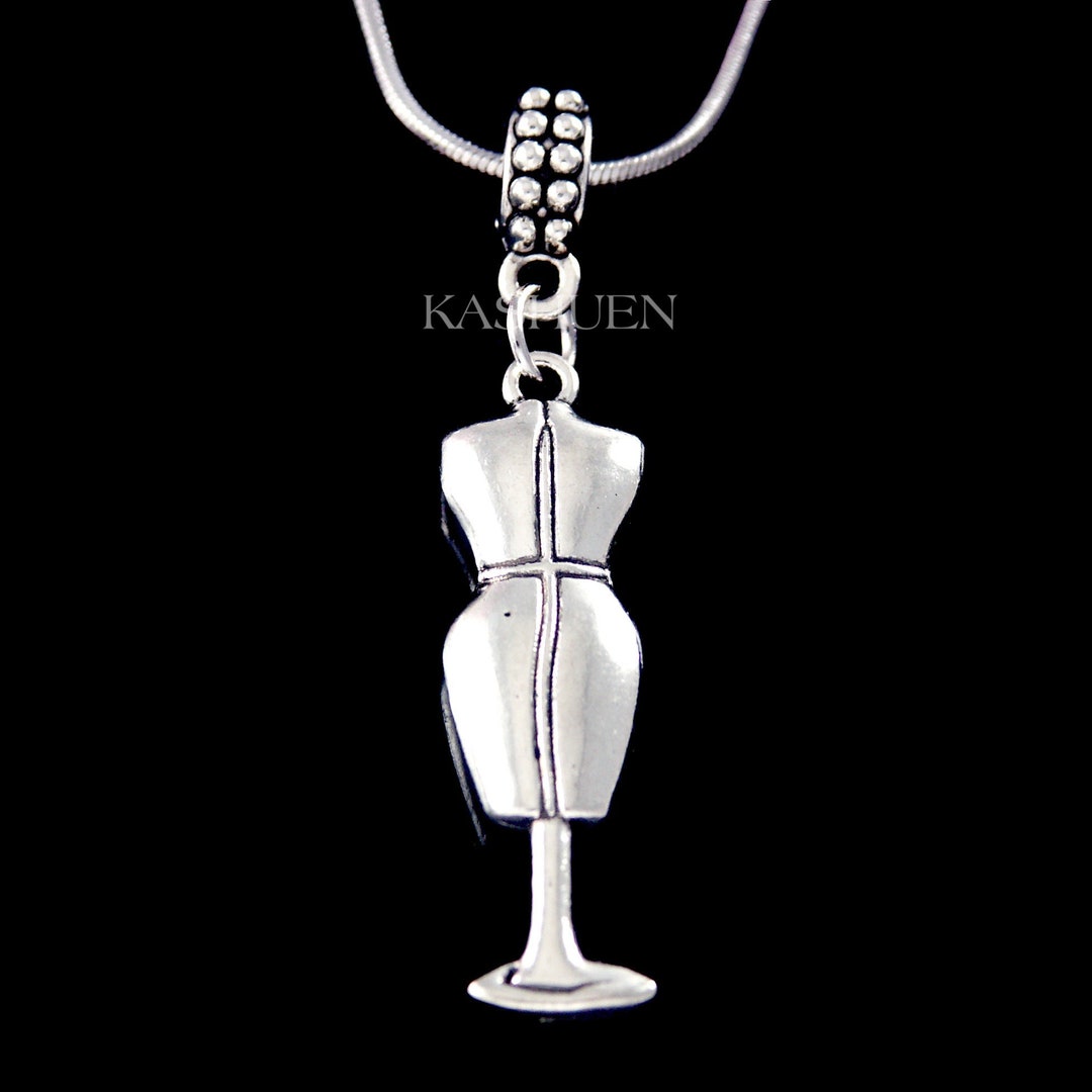 3D Mannequin Necklace Dress Fashion Designer Consultants Artist Tailors ...