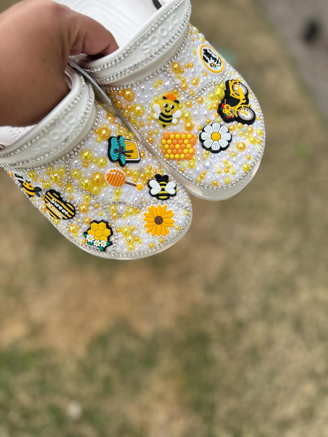 Sunshine & Spring Bee Crocs - Ladies 8 - Etsy