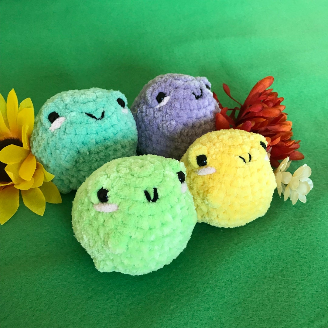 Cheeky Frog hand Made, Crochet, Amigurumi, Plushie ALREADY MADE - Etsy