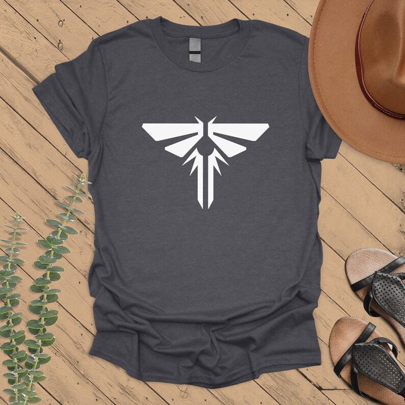 Firefly Shirt, Fireflies T-shirt, Game Lover Tee, Gift for Gamer, Gift ...