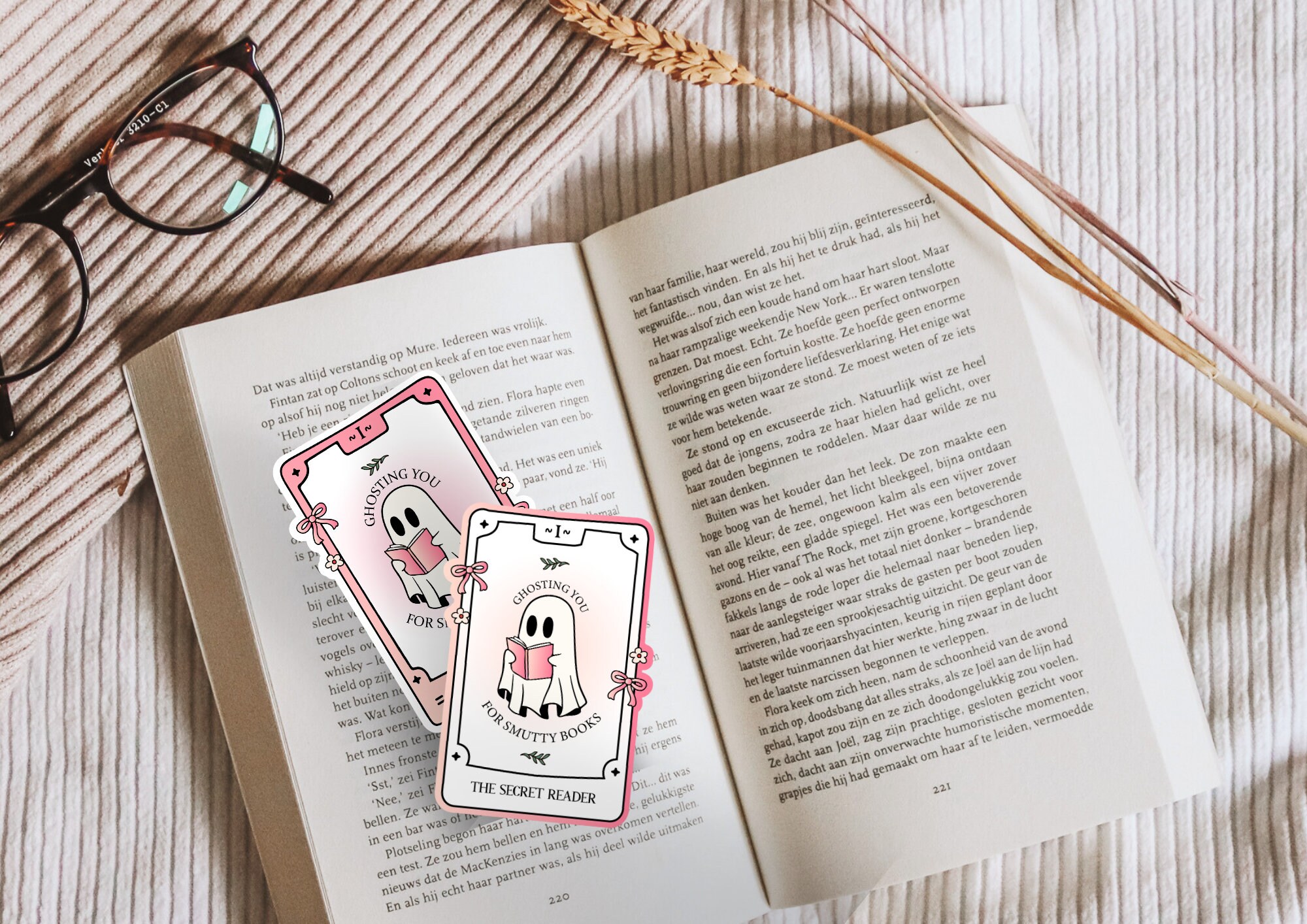 Bookish Tarot Card SVG Png/ Pink Book Lover/ Bookish Stickers/ Kindle ...