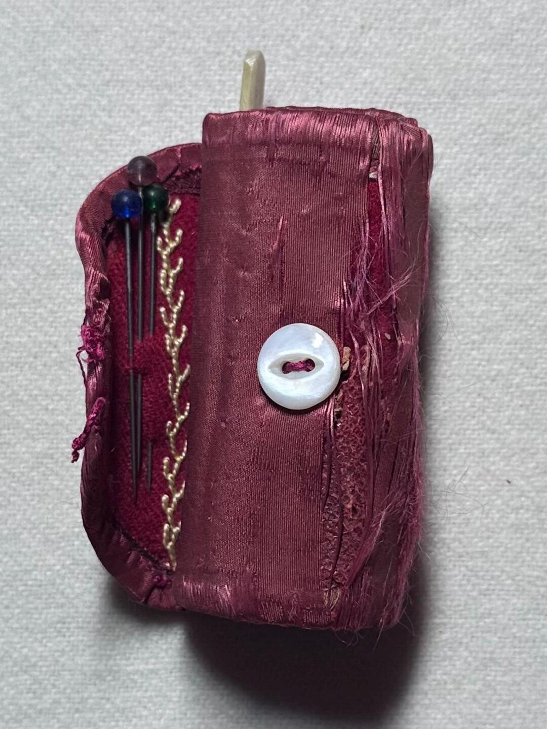 Vintage Embroidered Satin Needle Roll - Etsy