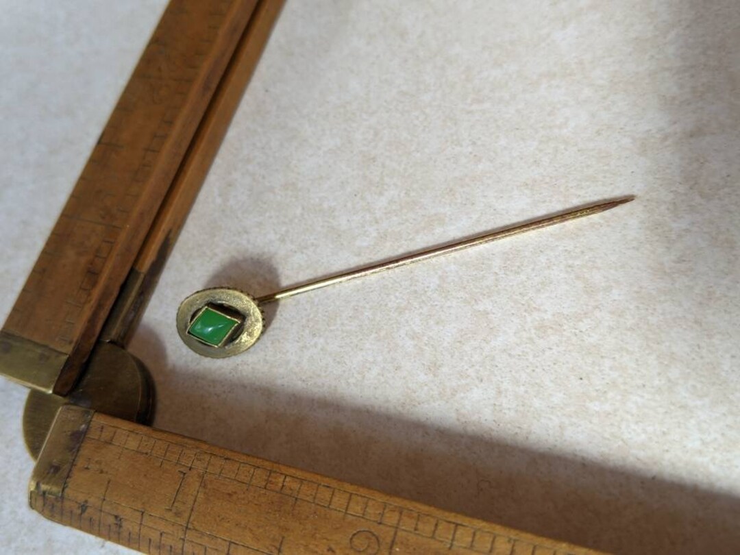 Antique Jade or Jade Color Glass Stick Pin Diamond Shape Stone in Oval ...