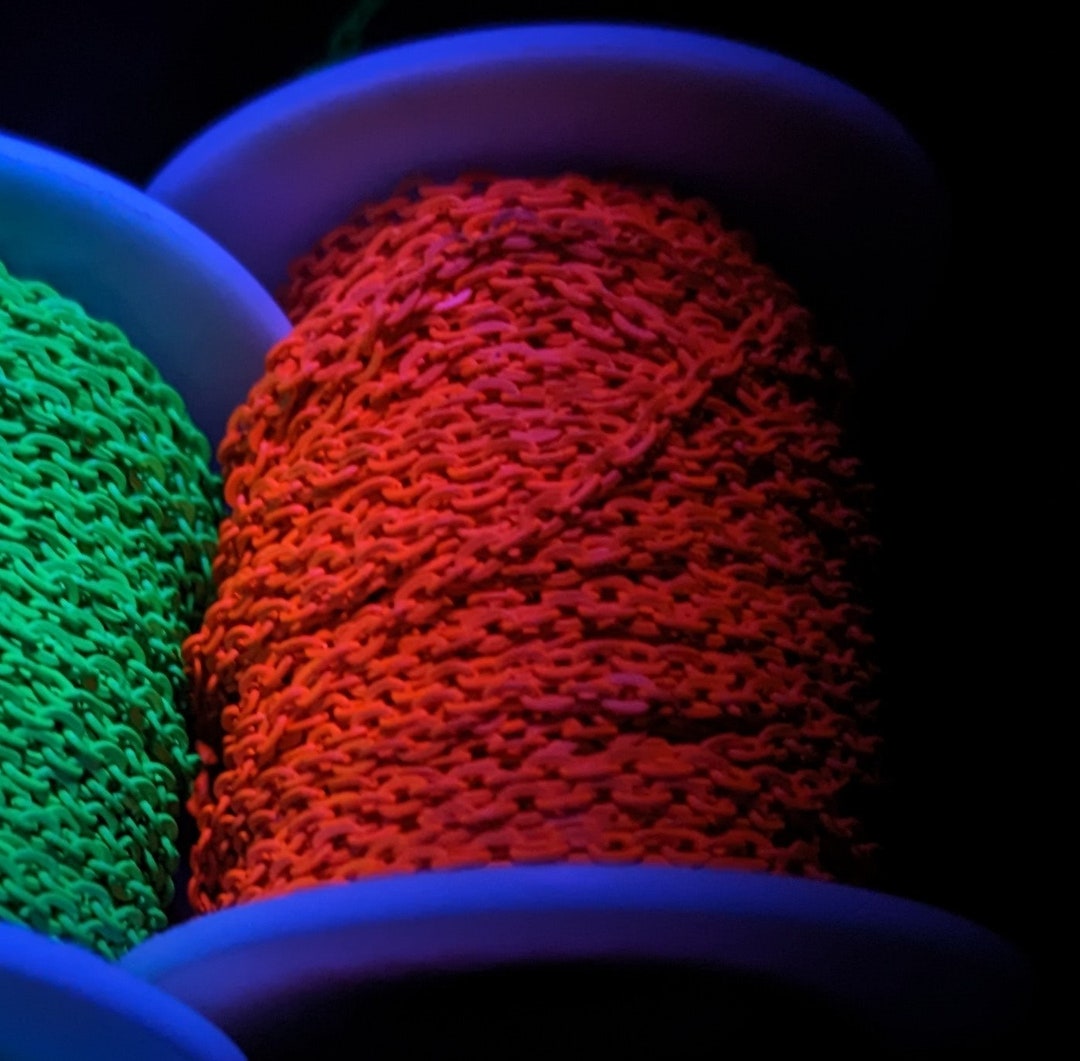 By the Yard Neon Orange Chain Neck Chain Necklace Chains Day Glow ...