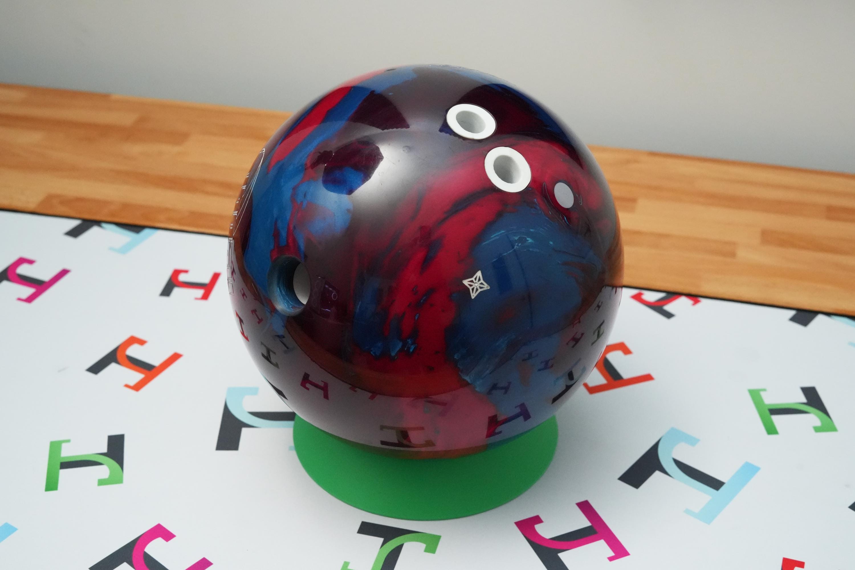 Bowling Ball Stand (display) - Etsy