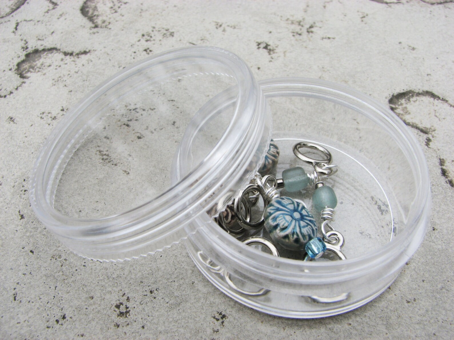 Clear Plastic Stitch Marker Holder With Screw on Lid - Etsy