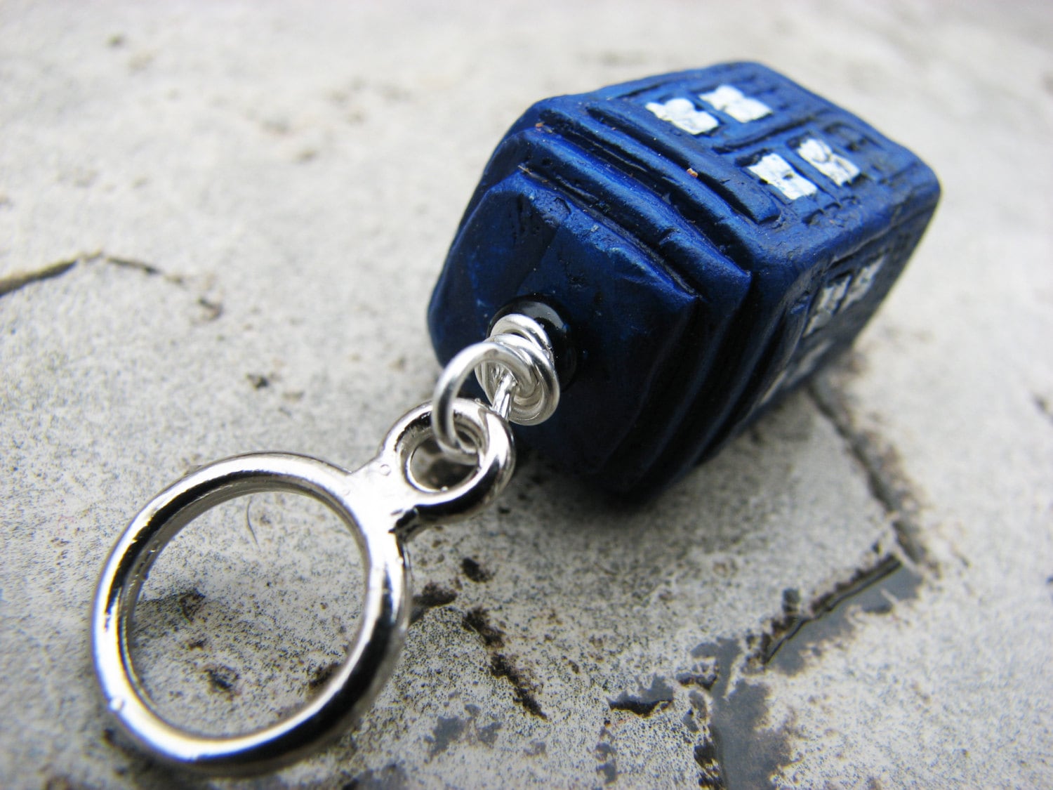 Doctor Who TARDIS Keychain/keyring or Stitch Marker | Etsy