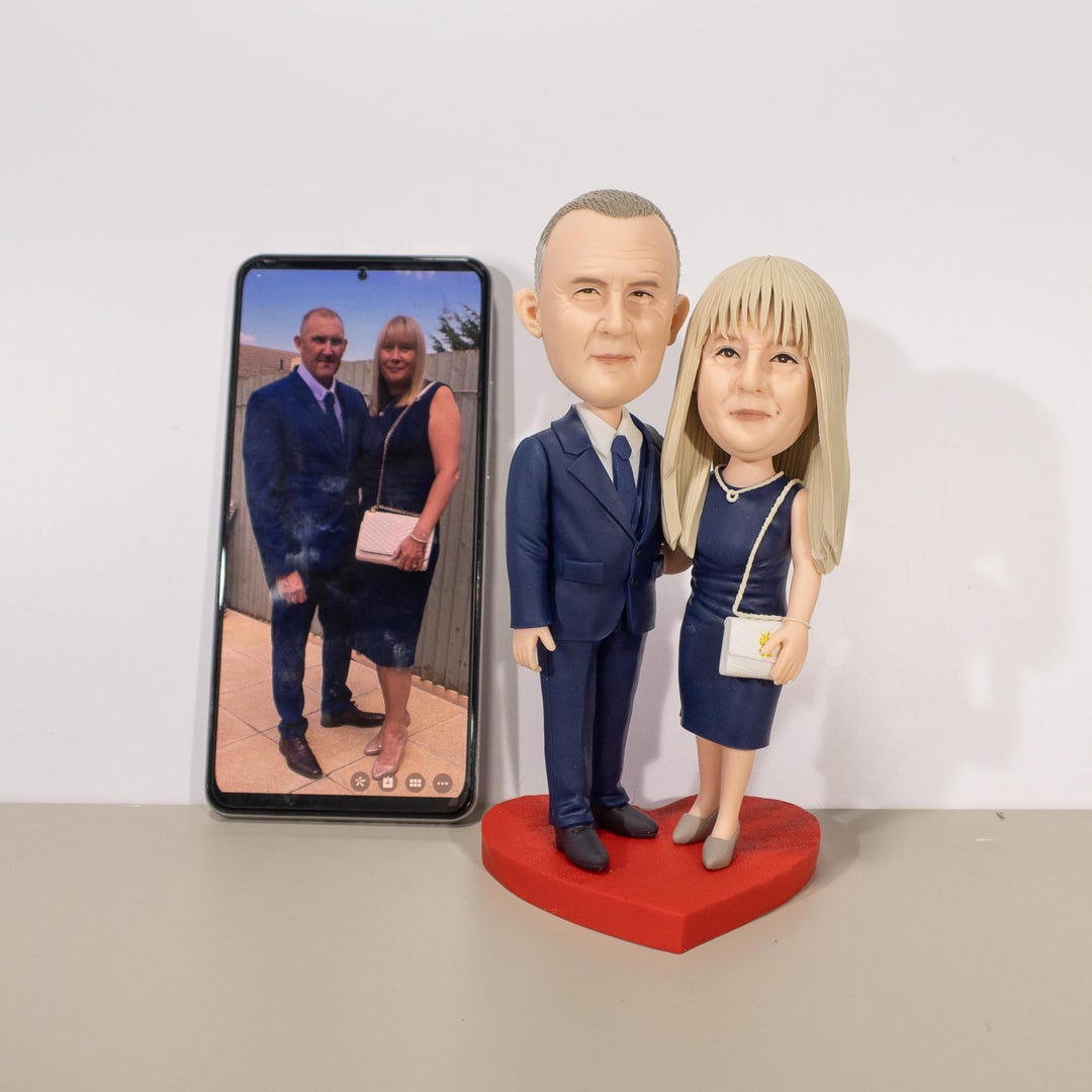 Custom Parents Anniversary Bobblehead Gift, Customized Bobbleheads ...
