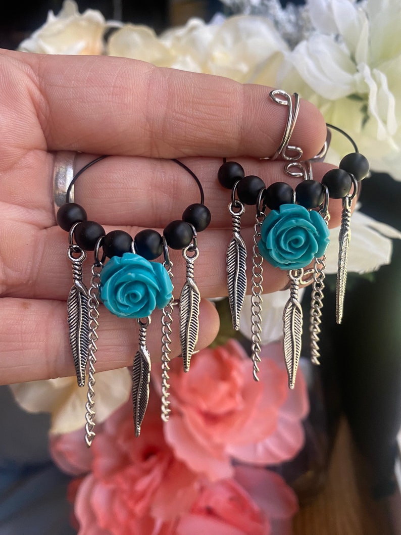 Western Goth Teal Rose Hoop Feather Earrings - Etsy