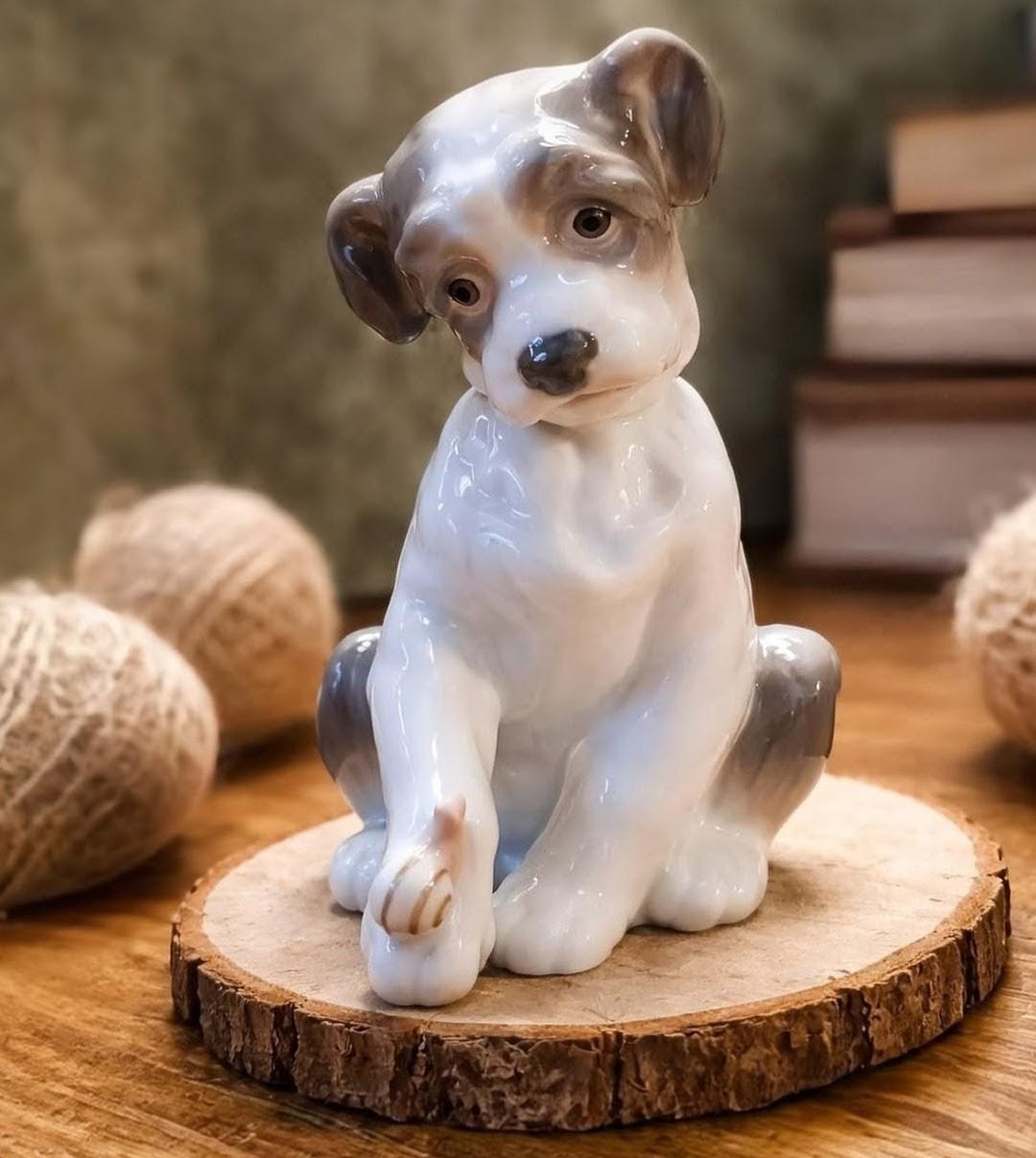 Retired Llardo "a New Friend" Porcelain Figurine - Etsy