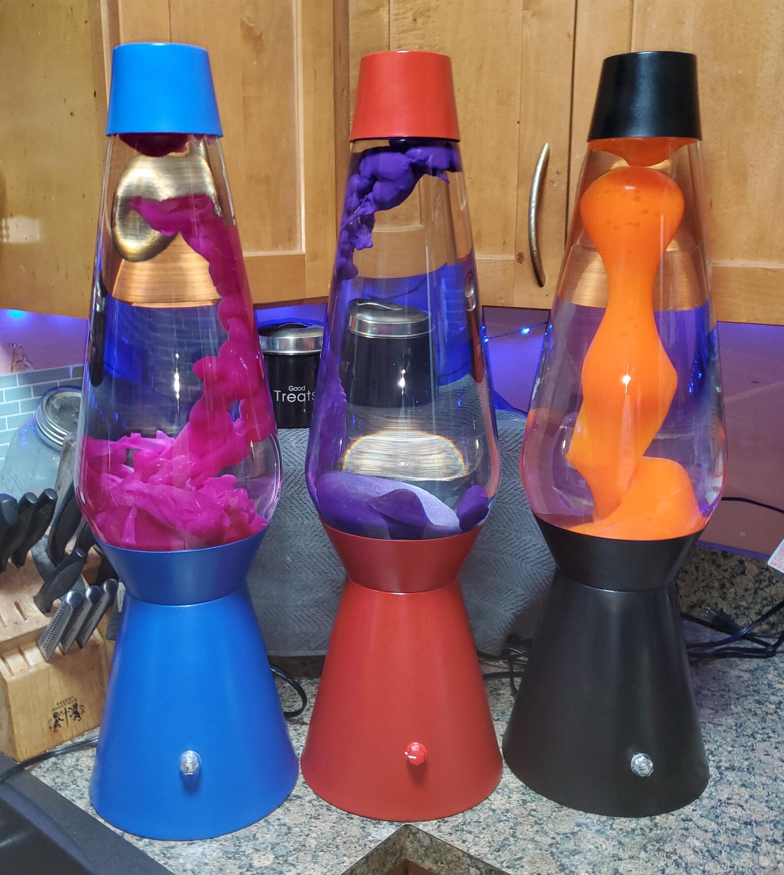 For Sale Rare Custom 27” Grande Lava Lamp - Hot Pink Wax With Custom ...
