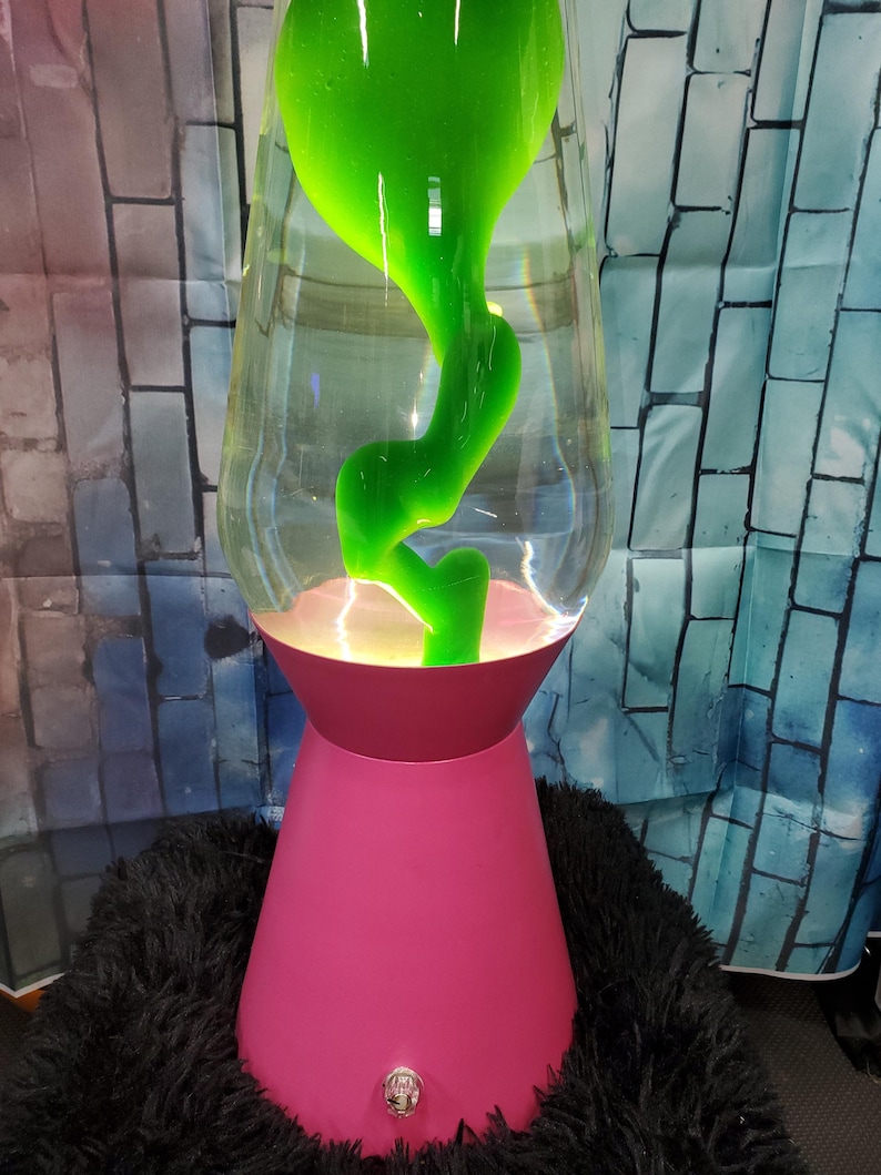 Custom Made 27” Grande Lava Lamp Alien Green Lava W/pink Base & Custom ...