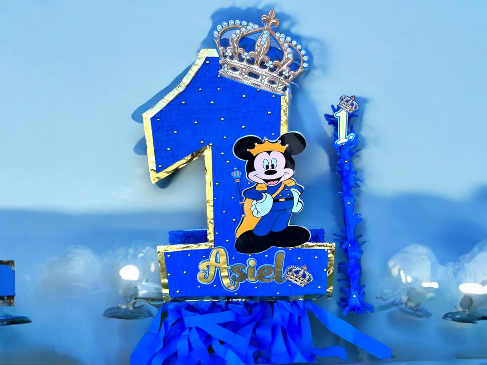 Piñata of Numbers From 1 to 9 of Mickey Royal Blue Piñata of King or ...