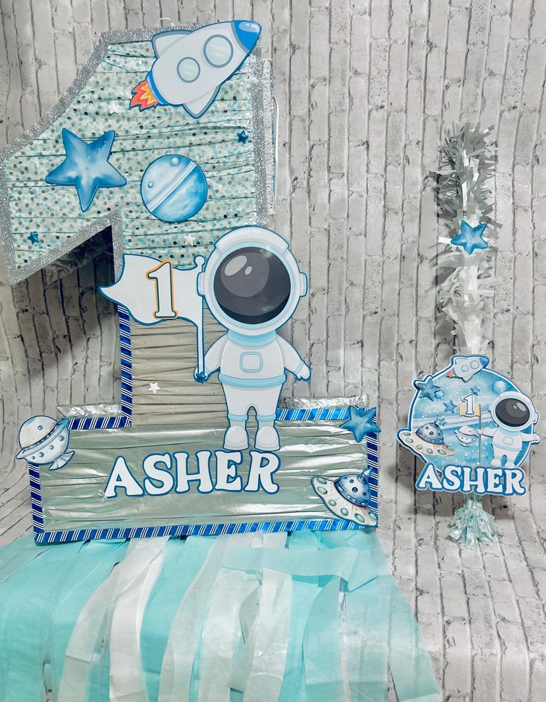 3D Astronaut Pinata and Cake Topper Party Kit 1-9 Space Pinata Galaxy ...