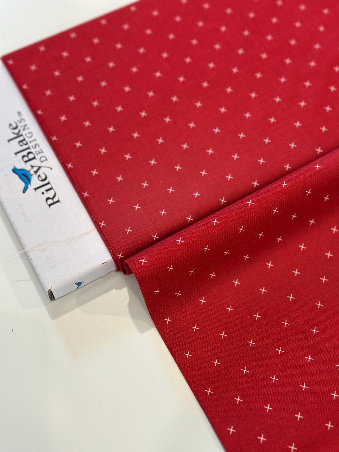 Bee Cross Stitch / Barn Red - Etsy