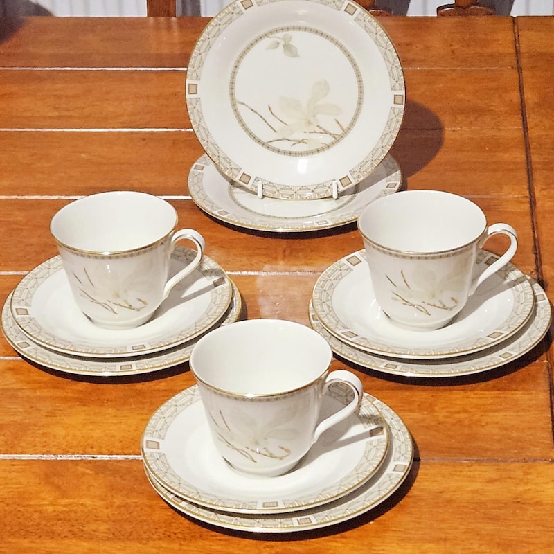 Doulton White Nile - Etsy UK