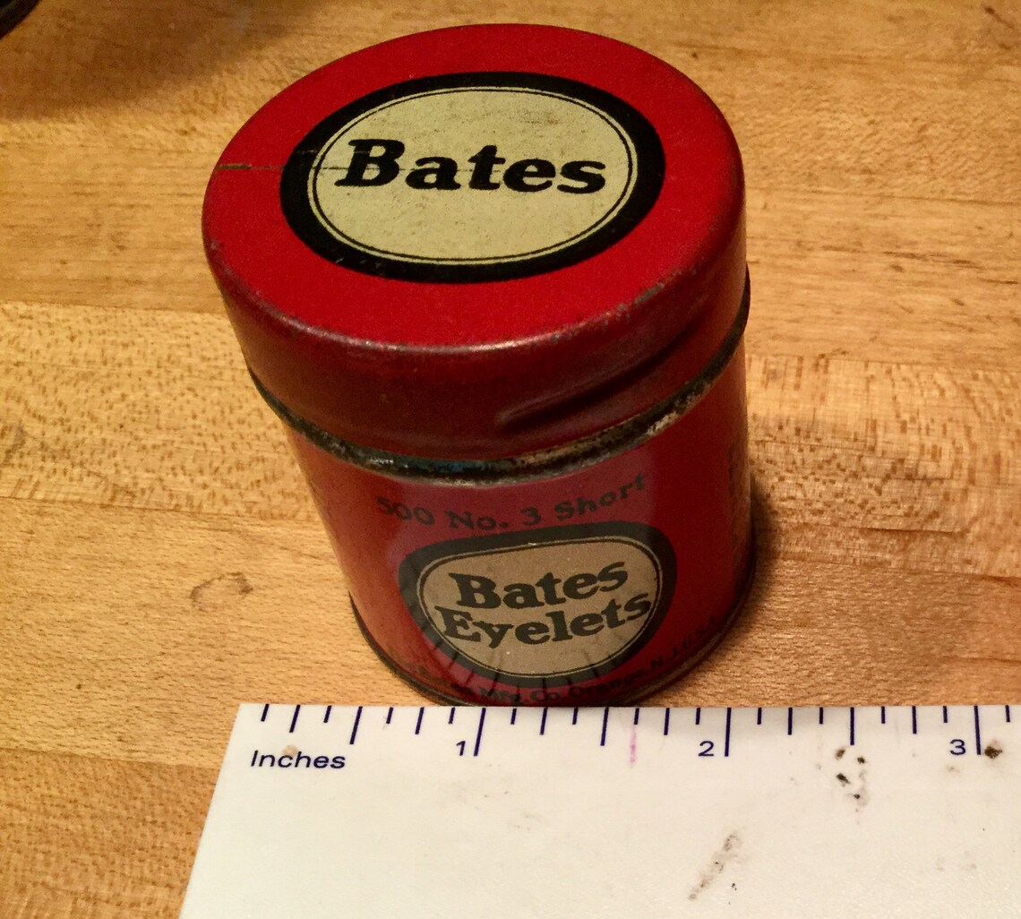 Vintage Bates No. 3 Short Brass Eyelets 500 Count Three Tins - Etsy