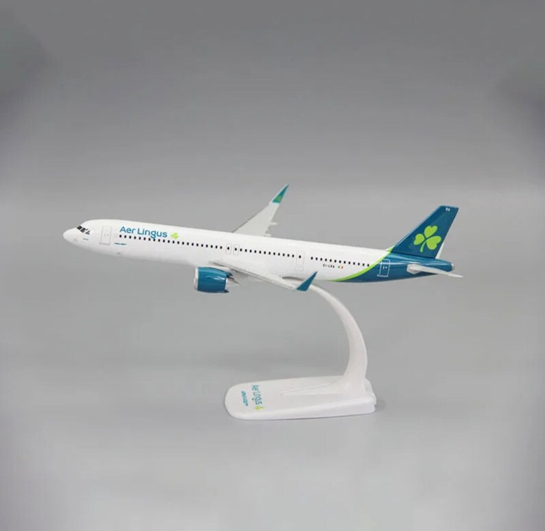 Aer Lingus Airlines Airbus A320 Scale 1:400 Resin 20cm Airplane Model ...