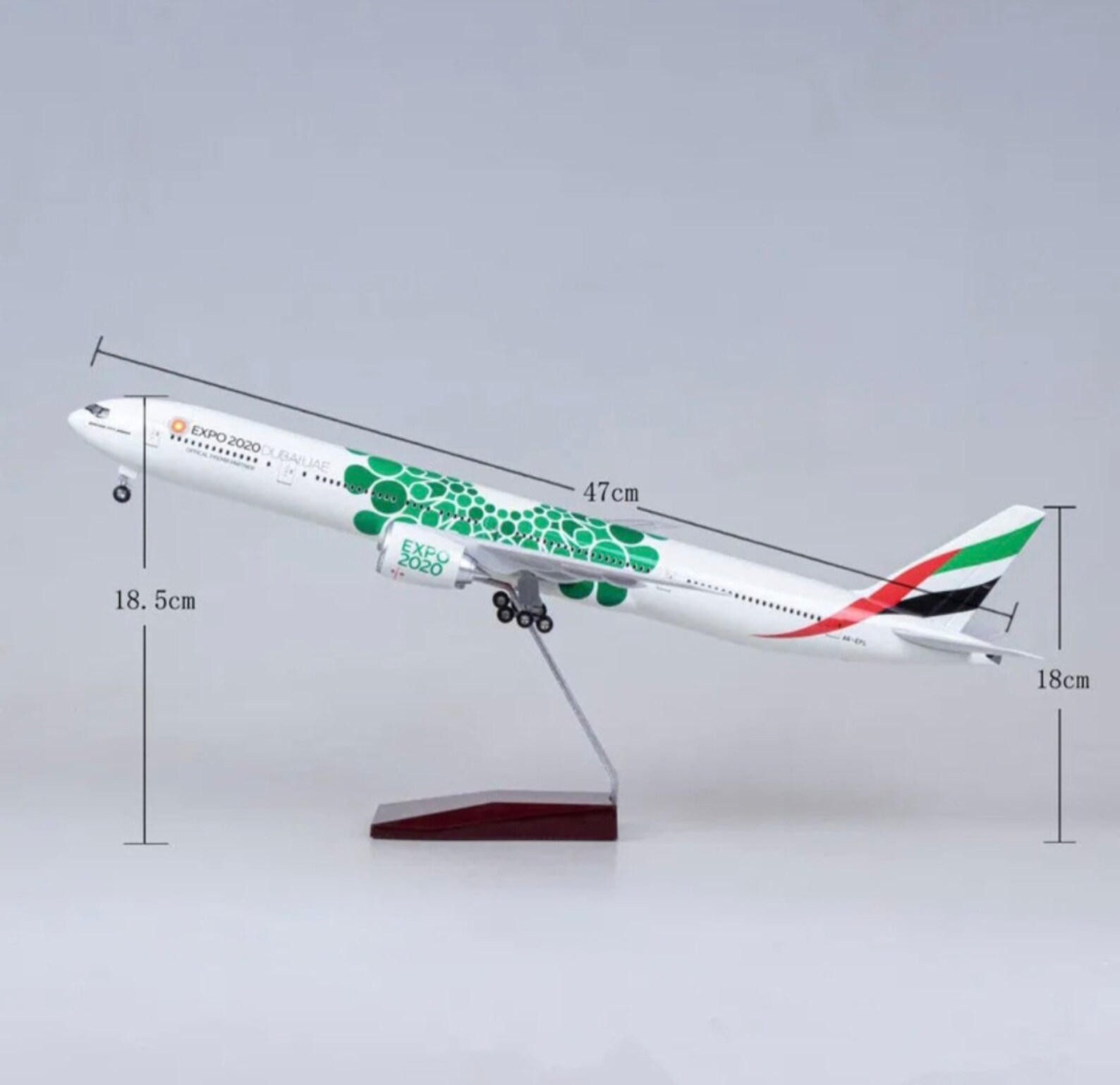 Emirates Expo 2020 Airplane Boeing B777 Scale 1:160 Resin 47cm Aircraft ...