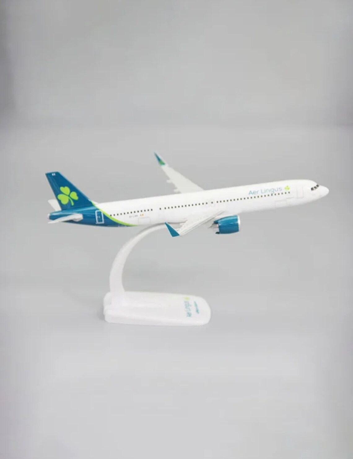 Aer Lingus Airlines Airbus A320 Scale 1:400 Resin 20cm Airplane Model ...