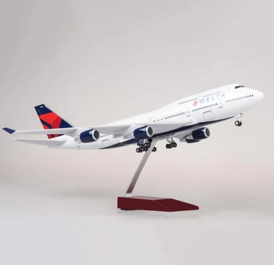 DELTA Airlines Airplane Boeing B747 Scale 1:160 Resin Aircraft Model ...