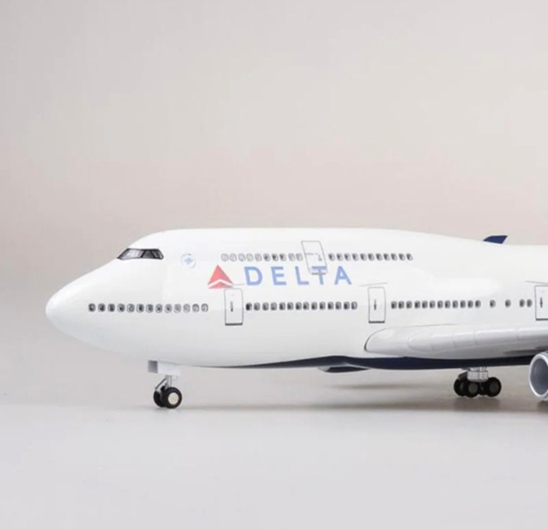 DELTA Airlines Airplane Boeing B747 Scale 1:160 Resin Aircraft Model ...