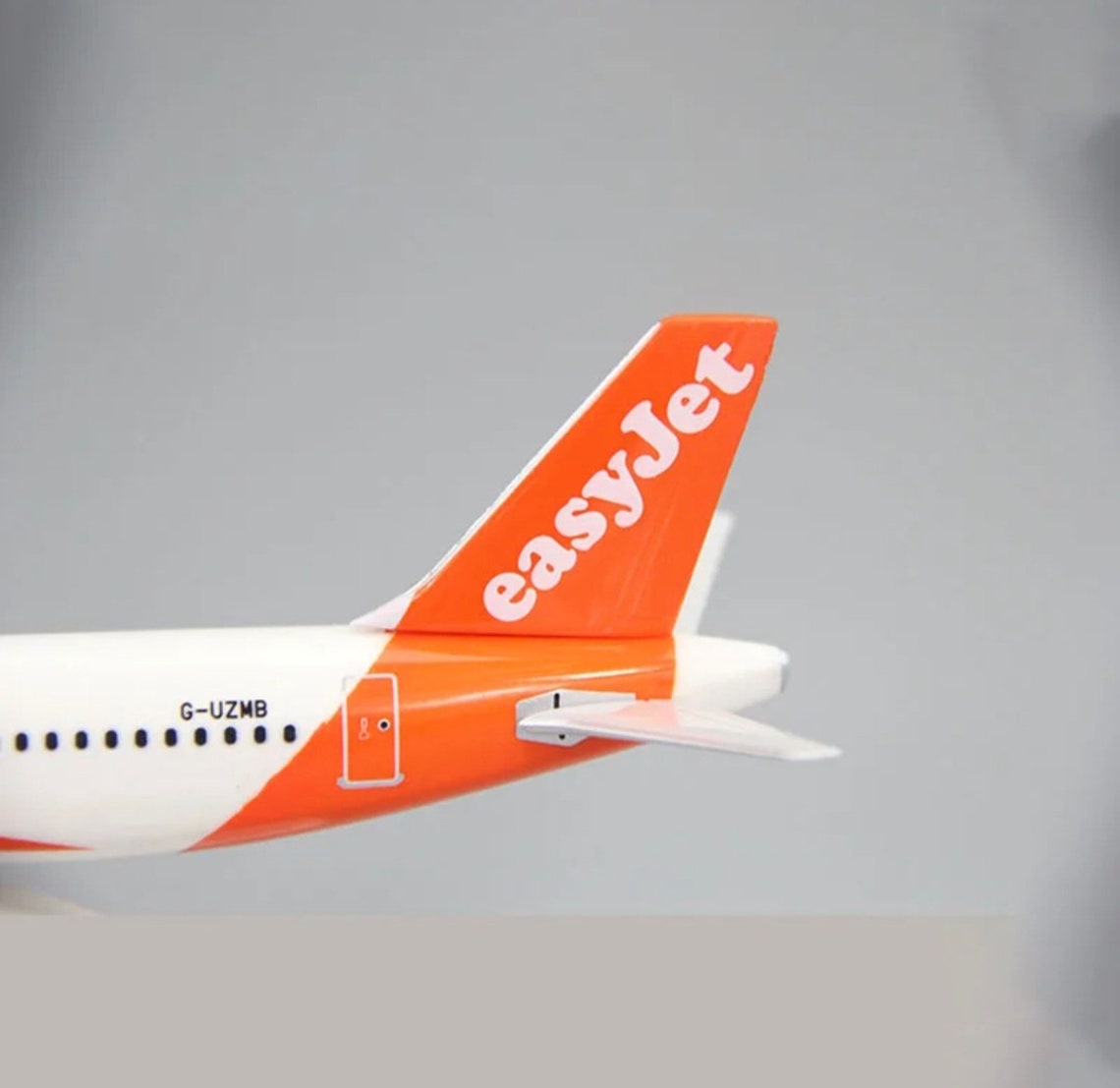 Easy Jet Airlines Airbus A321 NEO Scale 1:400 Resin 20cm Model Diecast ...