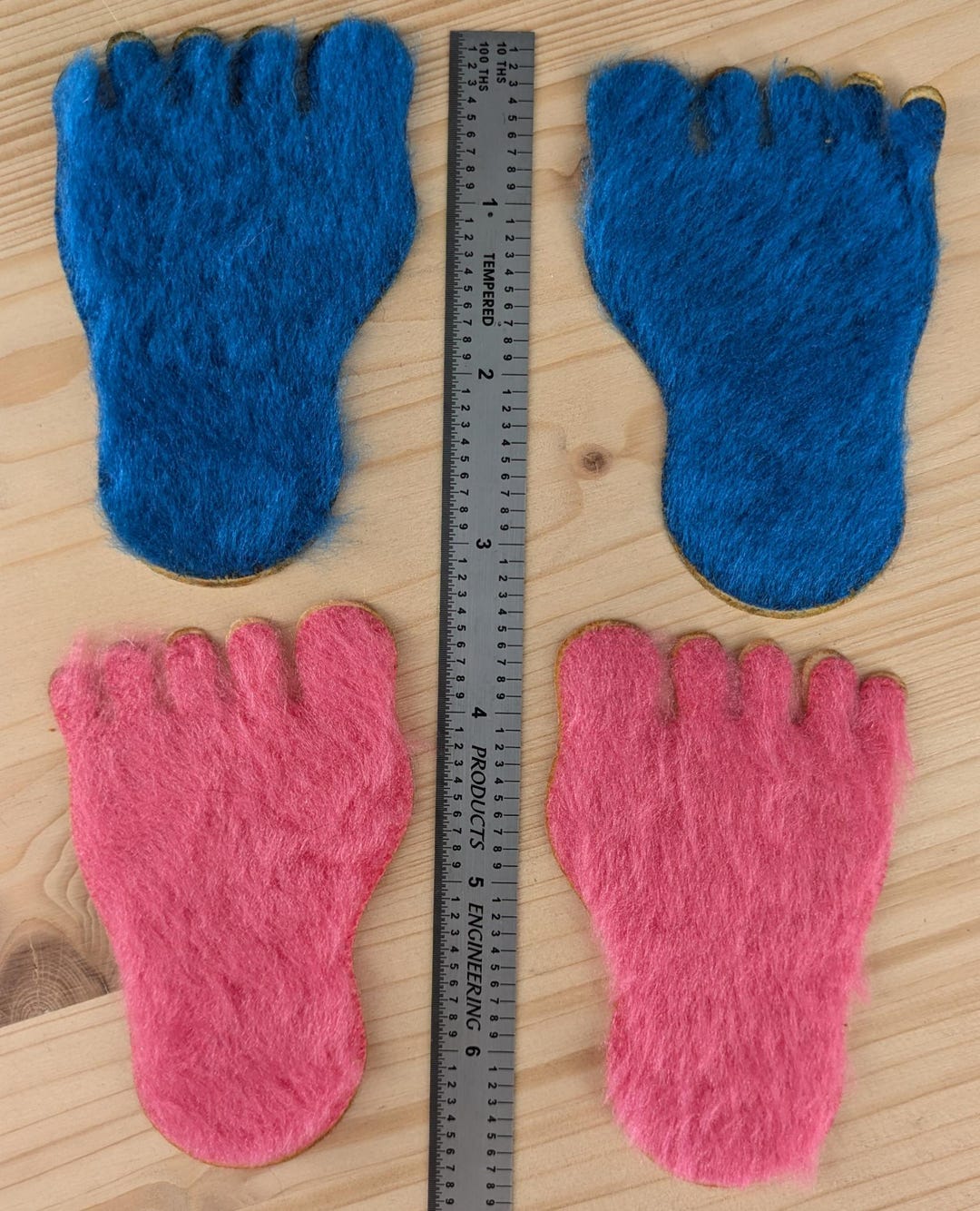 Vintage Fun, Fuzzy Feet Stickers - Pink and Blue - 2 Left and 2 Right ...