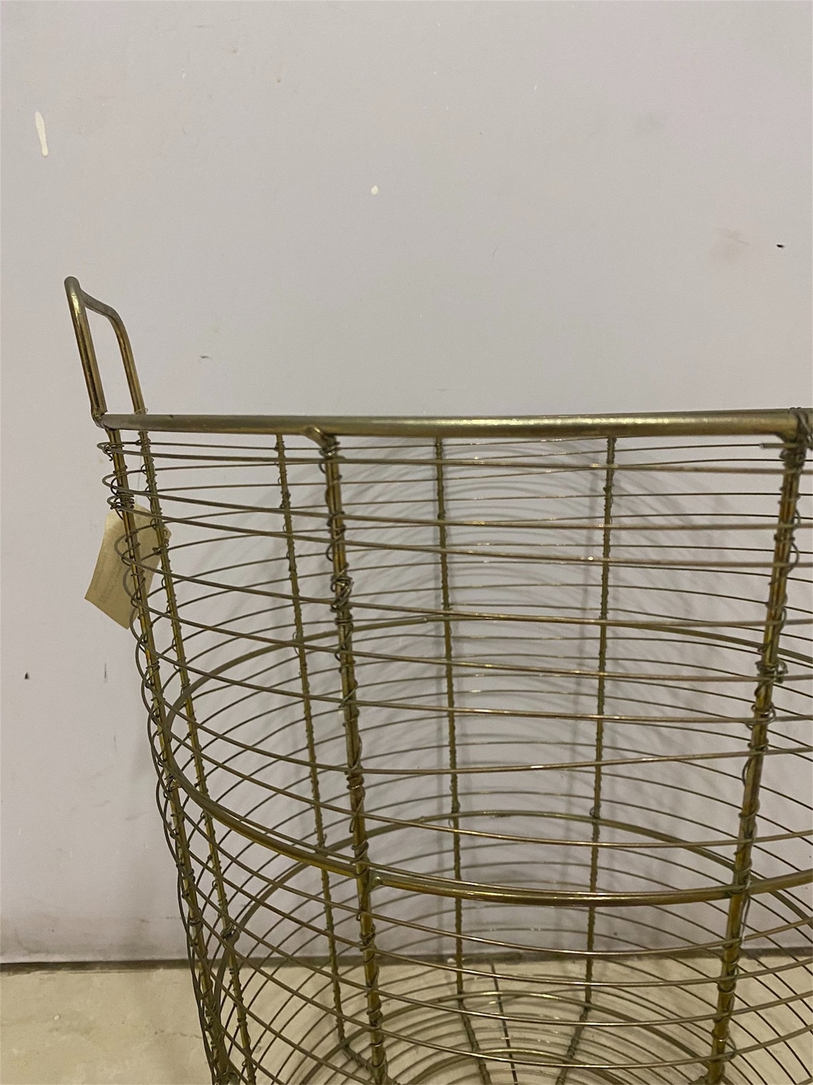Handwoven Wire Laundry Basket Rustic Iron Wire Laundry Hamper Vintage ...