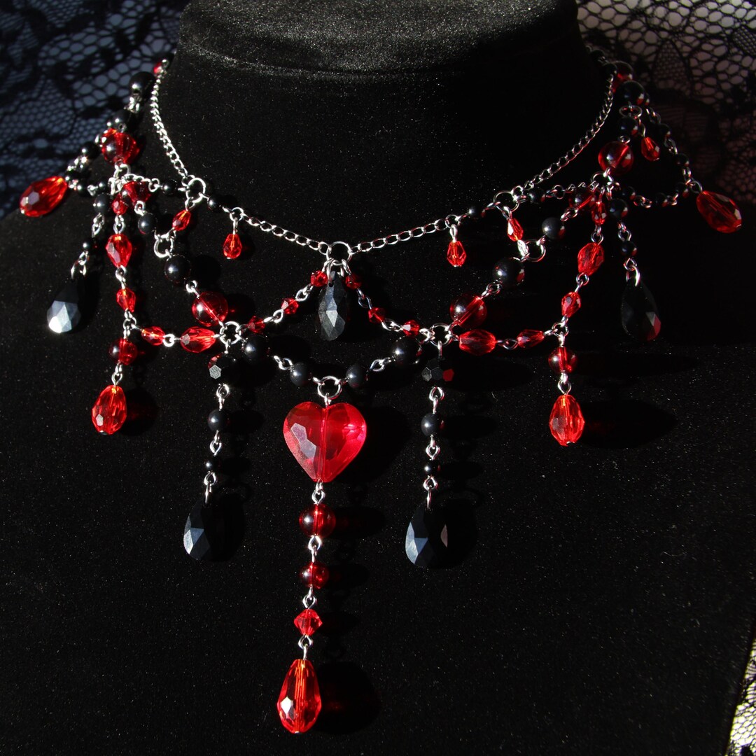 Red Black Vampire Necklace - Goth Necklace, Gothic Jewelry, Heart ...