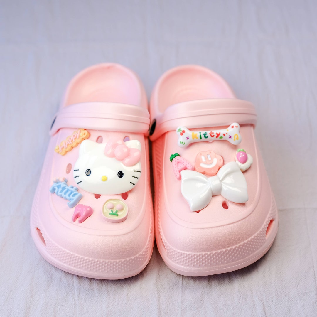 Handmade Cute Hello Kitty Cartoon Bow Shoe Charms Adorable Accessories ...