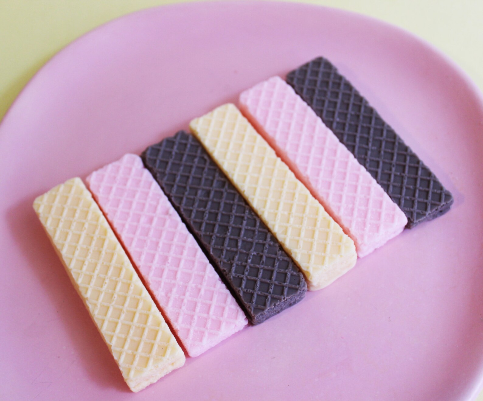Wafer Cookie Soaps: Strawberry, Chocolate, Vanilla Scented Moisturizing ...
