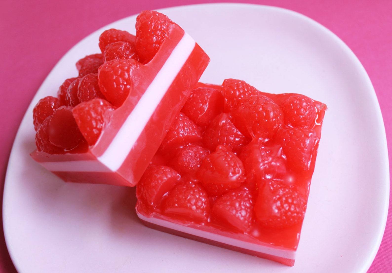 Soap Bar Raspberry Blitz Raspberry Soap, Gift for Her, Best Friend Gift ...