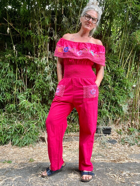 1980’s vintage Mexican embroidered floral hot pink co… - Gem