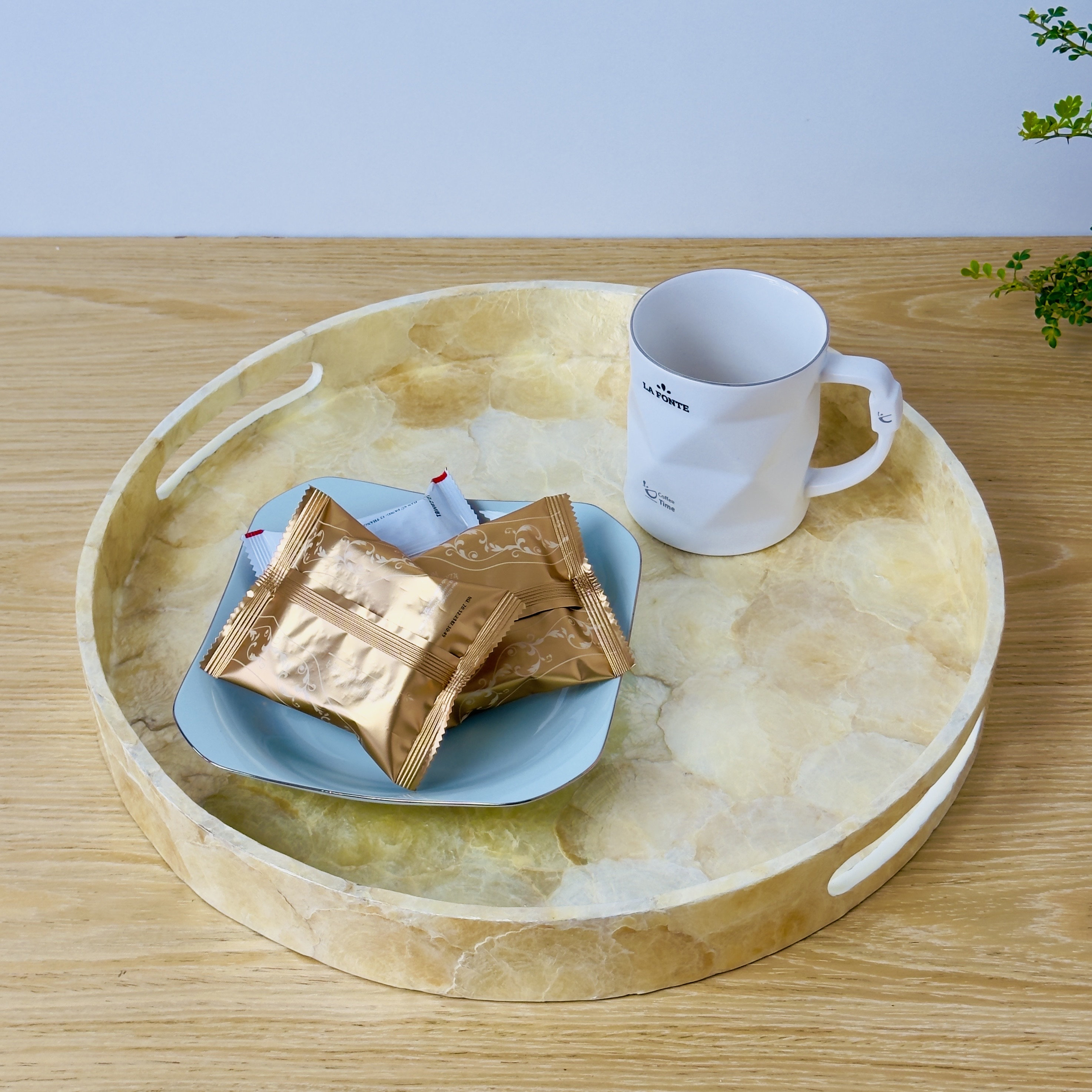 Round Gold Capiz Mother of Pearl Shell Serving Tray, Lacquer Wooden ...