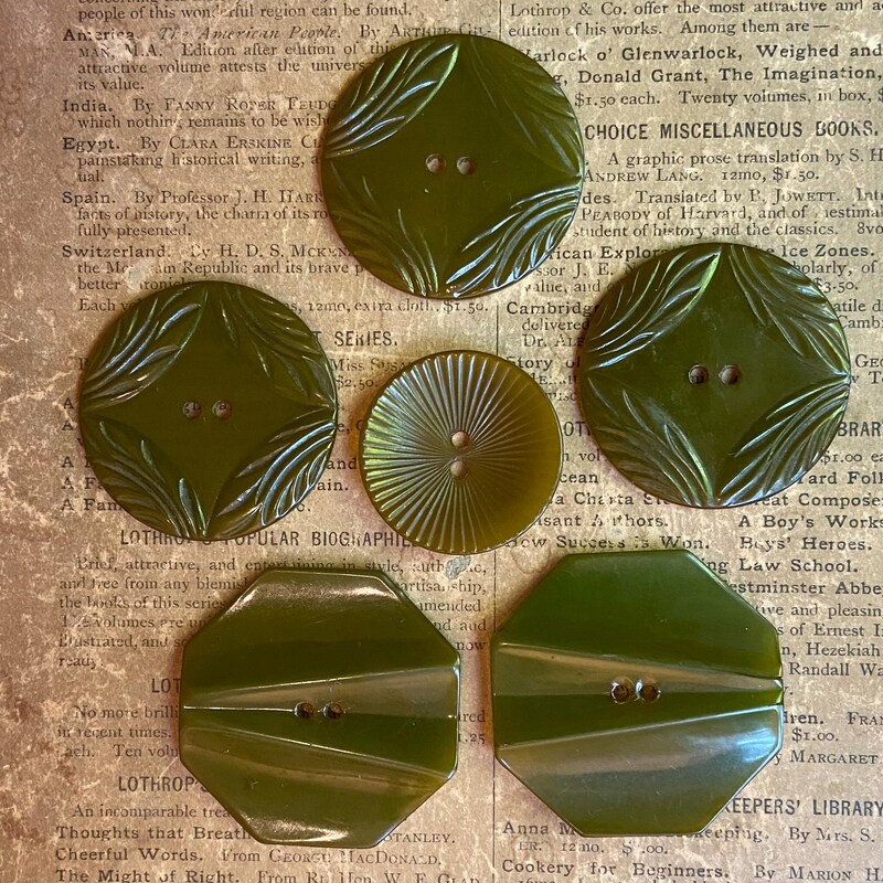 Bakelite Buttons - Etsy