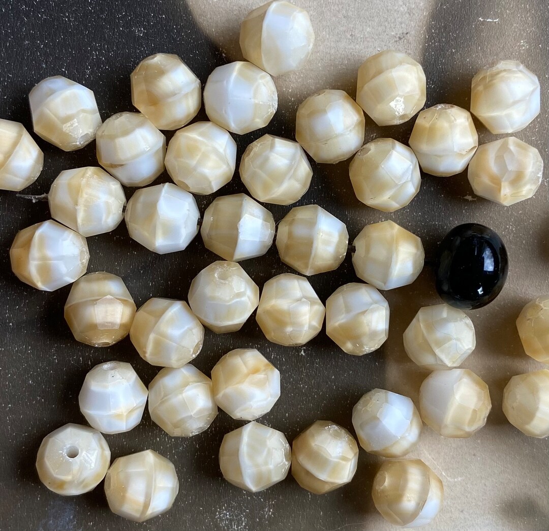 20 Vintage Givre Faceted Pale Yellow Popcorn Color Glass Beads - Etsy