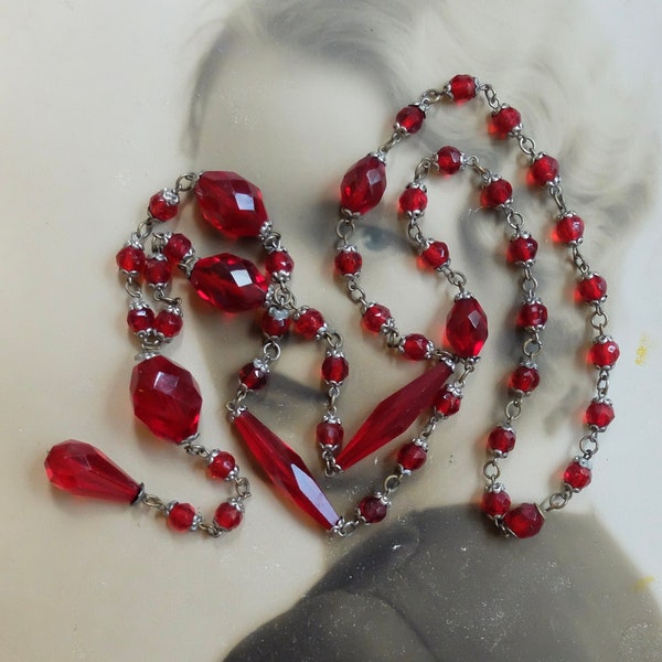 Antique Red Glass Beads Necklace - Etsy