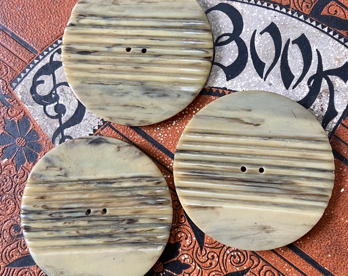 3 Very Large Buttons Early Plastic Large Over 2 Inches - Etsy