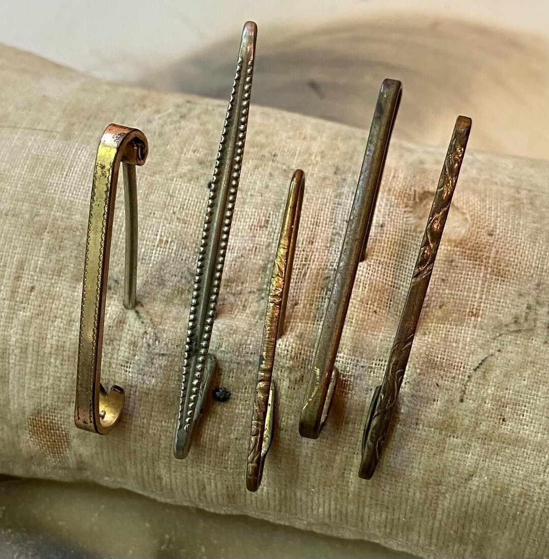 5 Vintage Victorian Lingerie Pins Slim Brass With Design - Etsy