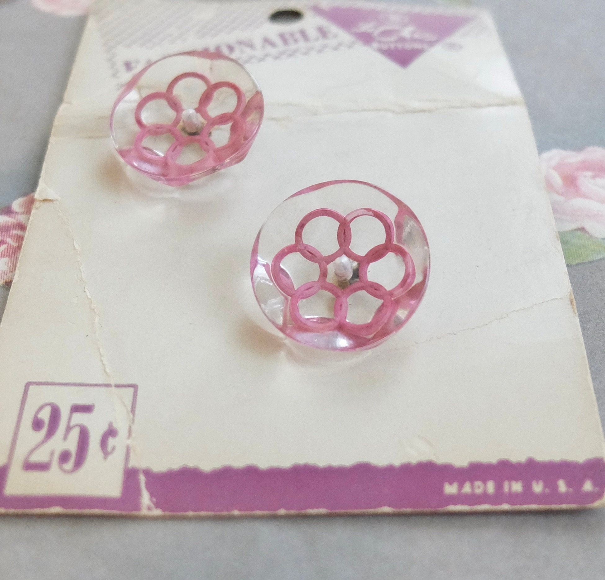 Buttons Sewing & Needlecraft Sewing & Fiber Vintage Lucite Buttons ...