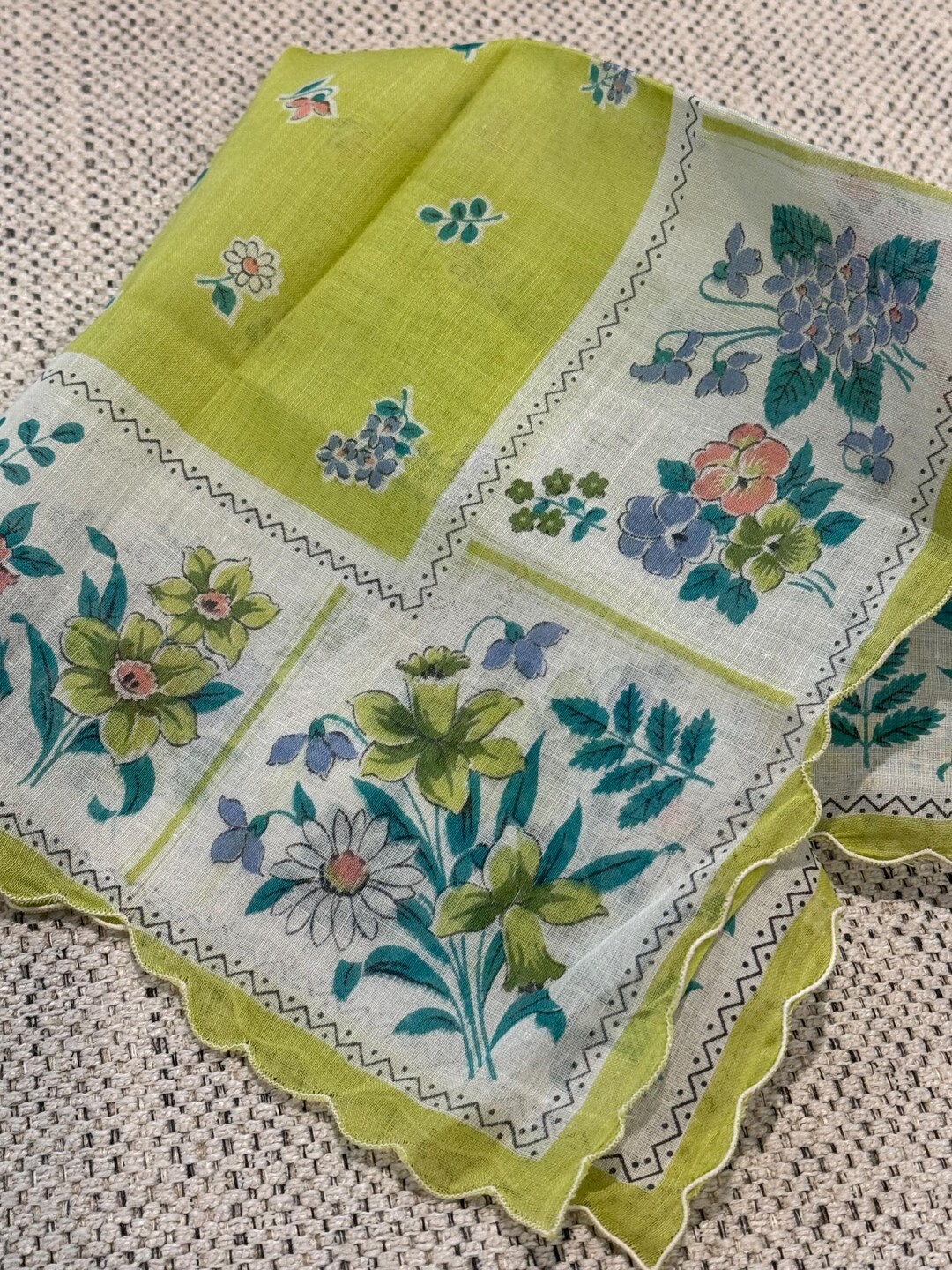 Vintage Handkerchief Hankie Lime Green Floral Handkerchief Large ...