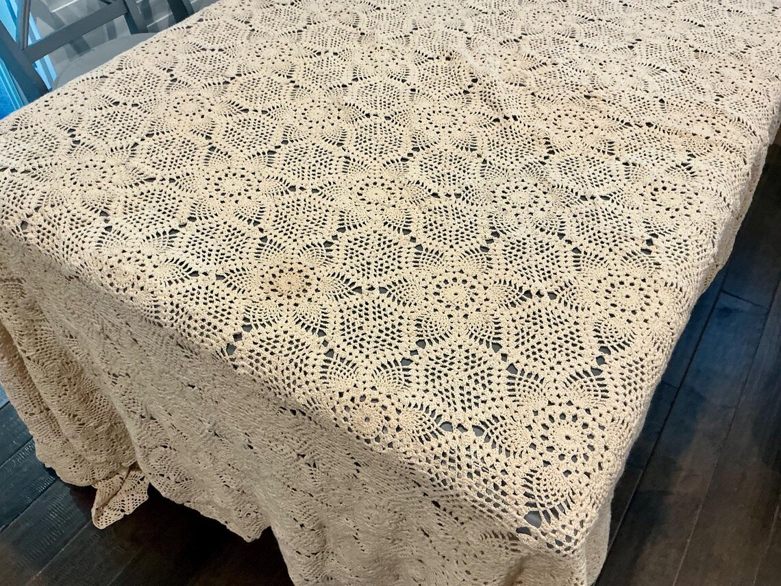 Antique Handmade Ecru Crochet Bed Spread - Bed Cover - Vintage ...