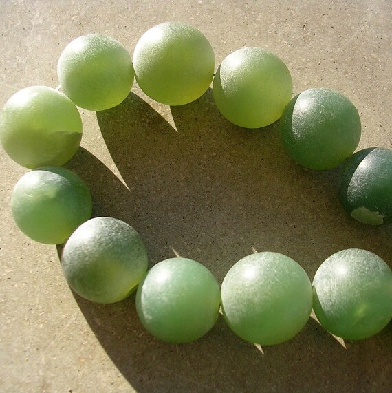 Items similar to Round Soapstone Beads on Etsy