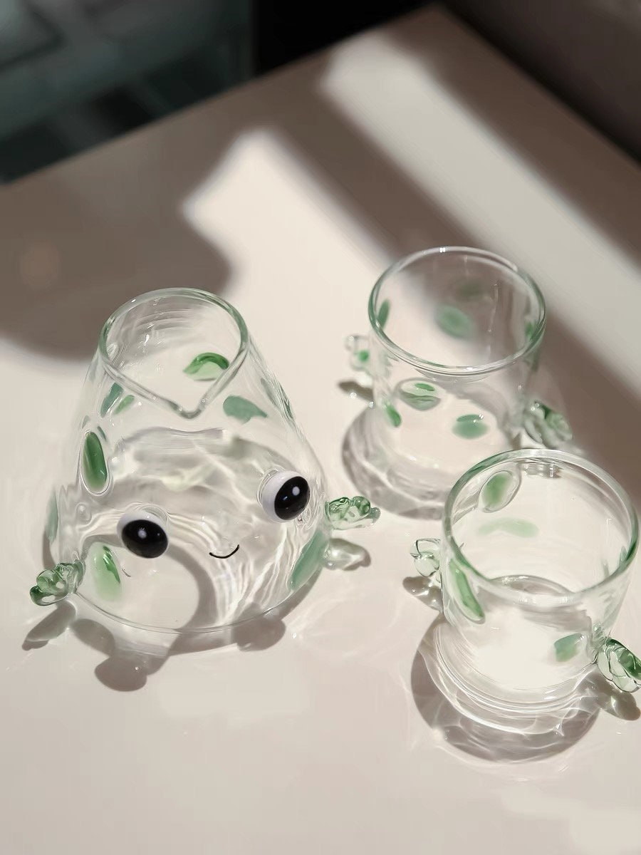 Blue & Green Adorable Frog Pattern Drinkware Unique Animal Glass Cup - Etsy