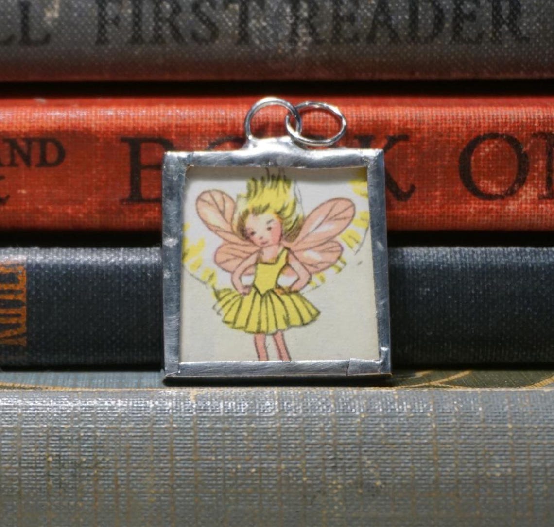 Peter Pan and Tinker Bell Pendant - Fairy Tale Charm - Vintage Story ...