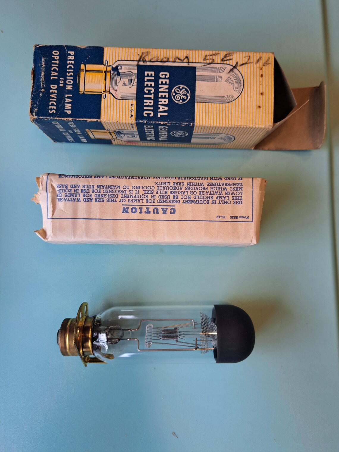 Rare Vintage 1950s General Electric DFY Optical Light Bulb, Original ...