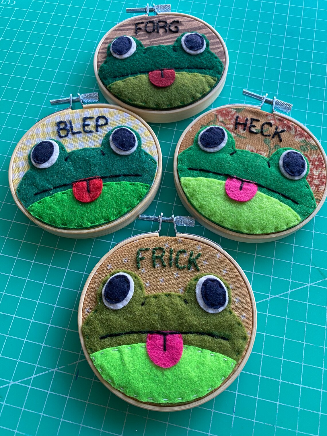 Felt Frogs- Mini Embroidery Hoops - Etsy