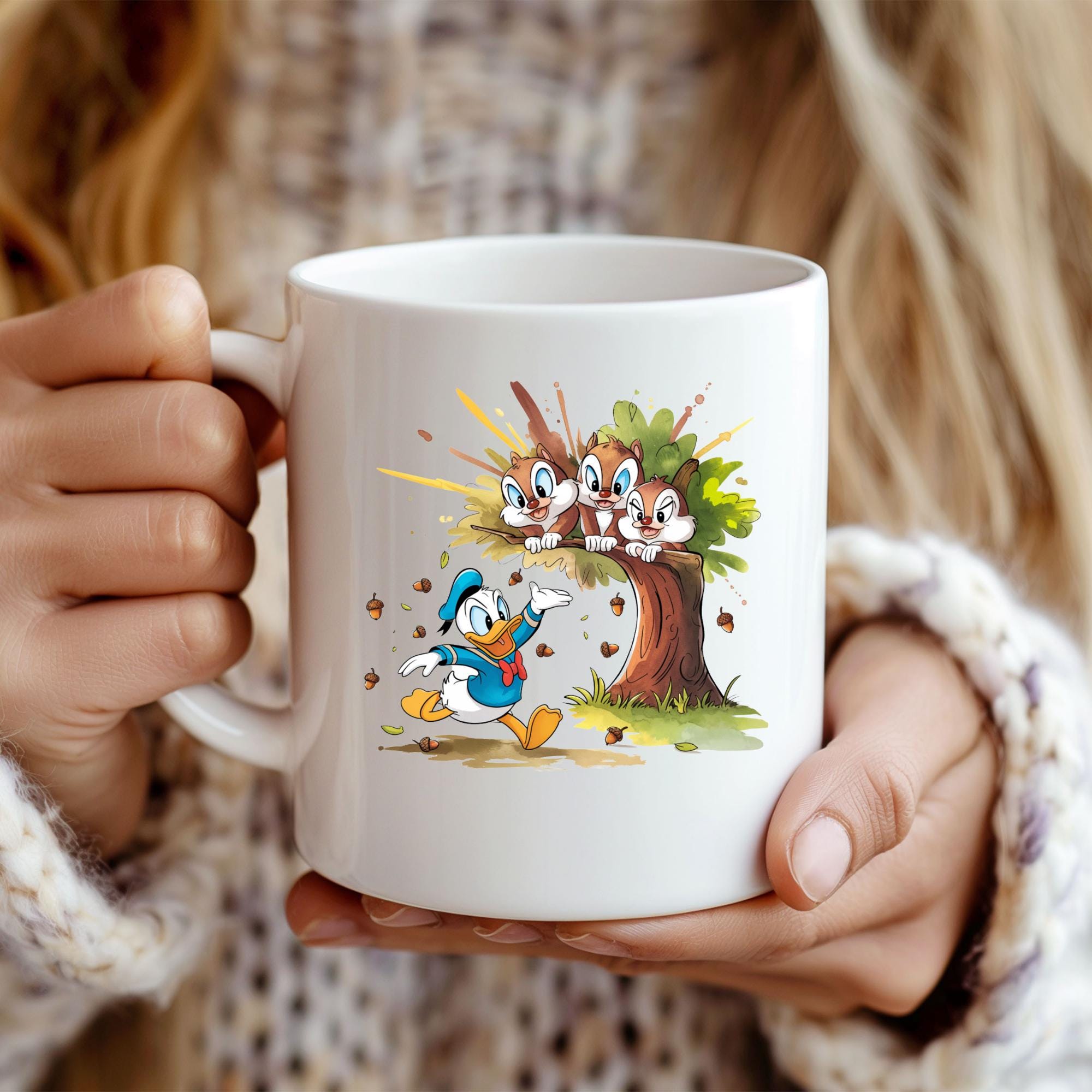 Donald Duck and Chip 'n Dale PNG, Mischievous Tree Scene Clipart, Funny ...