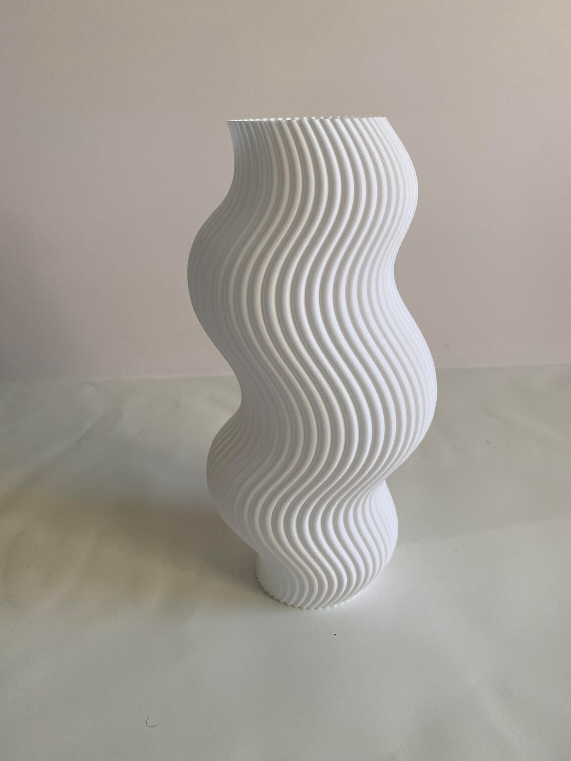 Modern Wavy Vase - Etsy
